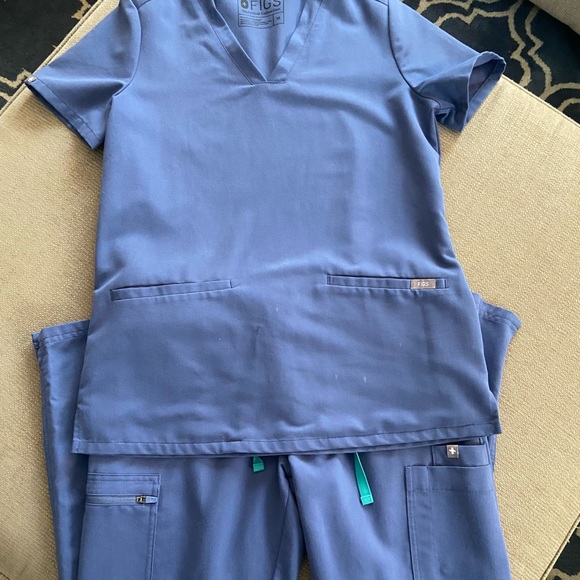 Figs | Other | Figs Sky Blue Xs 2 Pocket Top And S Yola Pants | Poshmark